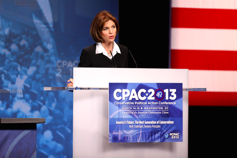 Top Female White House Aides - Women Who Work for President Trump ...