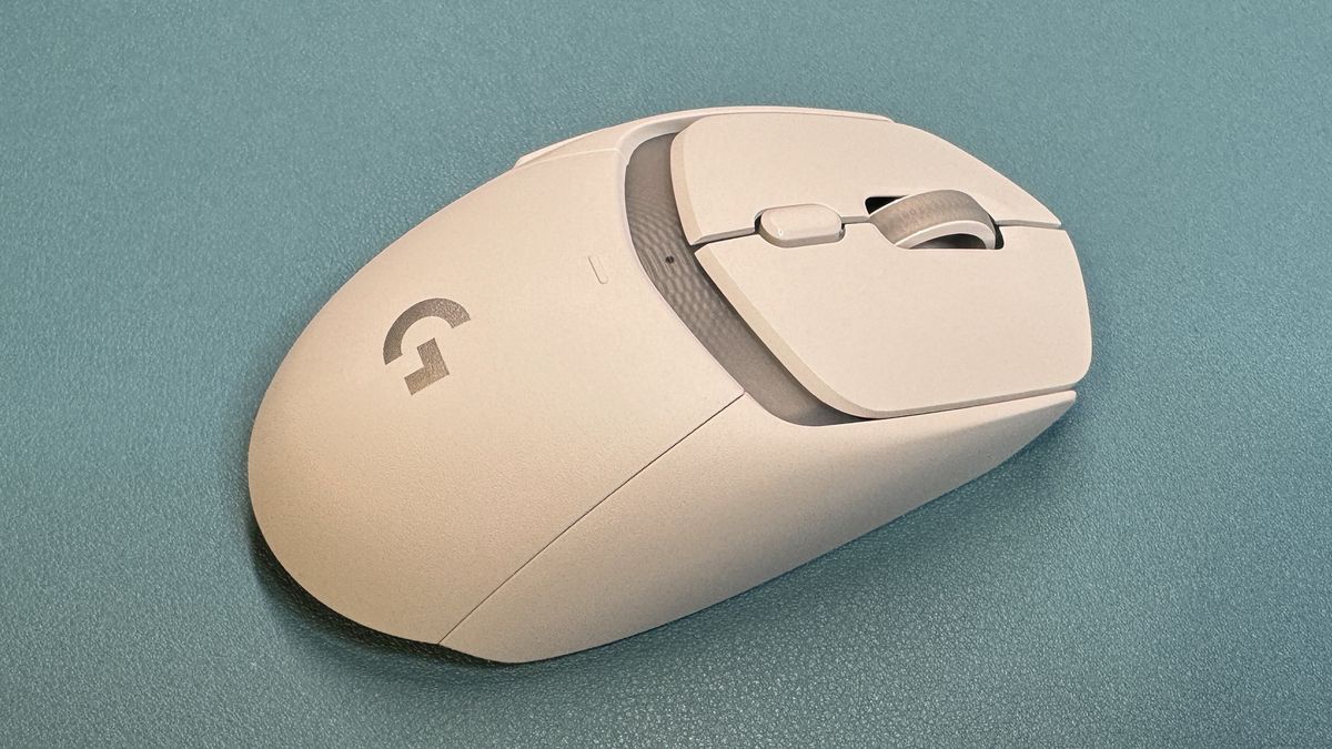 Logitech G309 Lightspeed review: Great with PowerPlay | Tom's Hardware