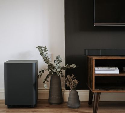 JBL vs Sony —Which One is Best for You? | Livingetc