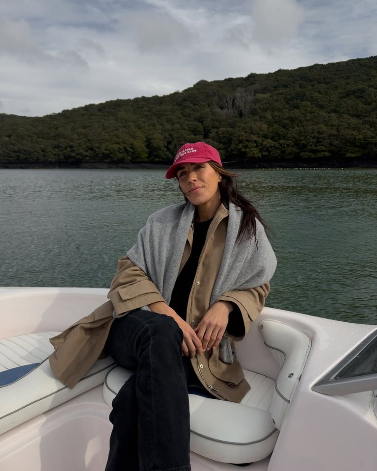 10 Ways to Style a Cashmere Sweater That Feel Very 2025 | Who What Wear