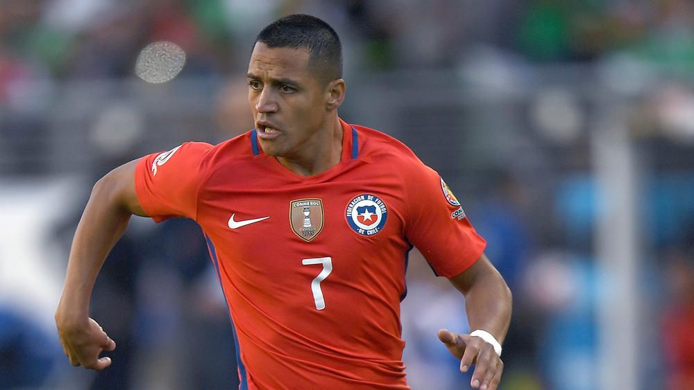Sanchez, Vidal named in Chile's Confederations Cup squad | FourFourTwo