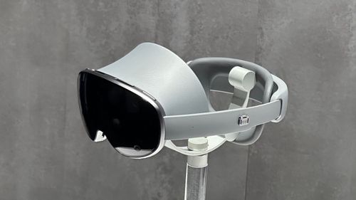 How to adjust Meta Quest 3S lenses to get the clearest view | Android ...