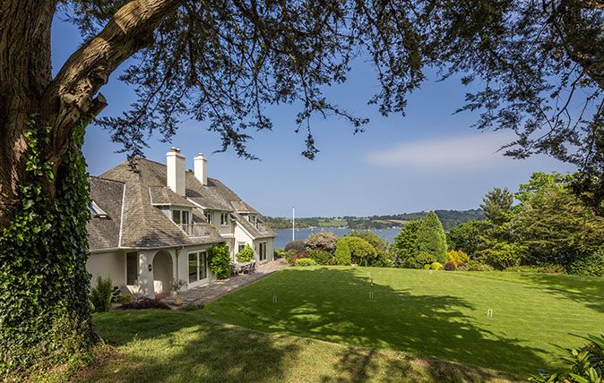 Exquisitely private waterfront property in South Devon with a guest ...