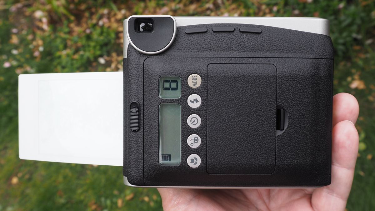 Instax Mini 90 Neo Classic review: still the coolest retro Instax in ...