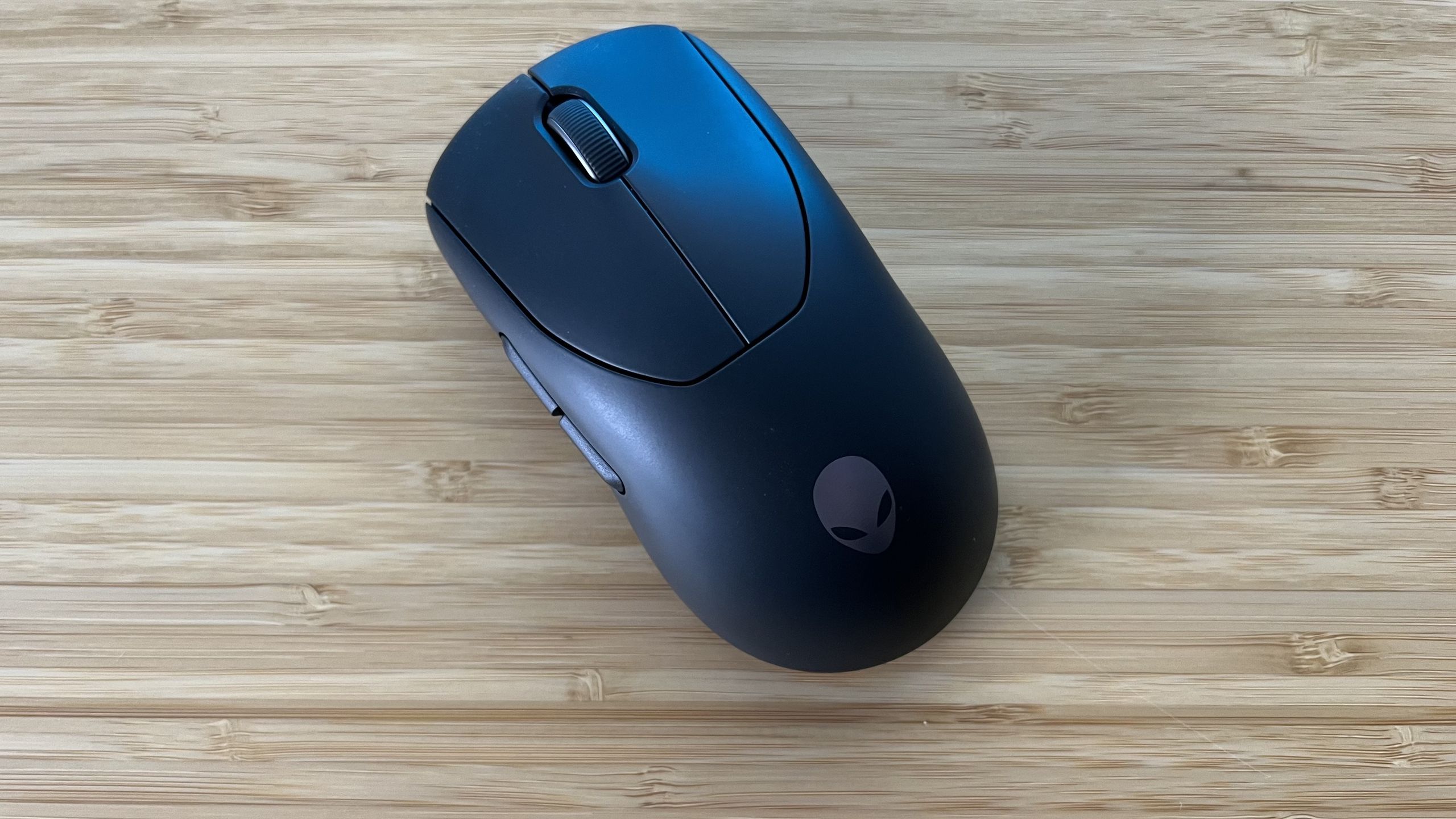 Alienware Pro Wireless gaming mouse review: “gets so much right with a ...