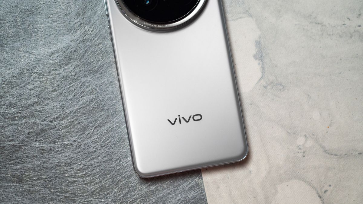 Vivo X200 Pro review: Zooming into greatness | Android Central