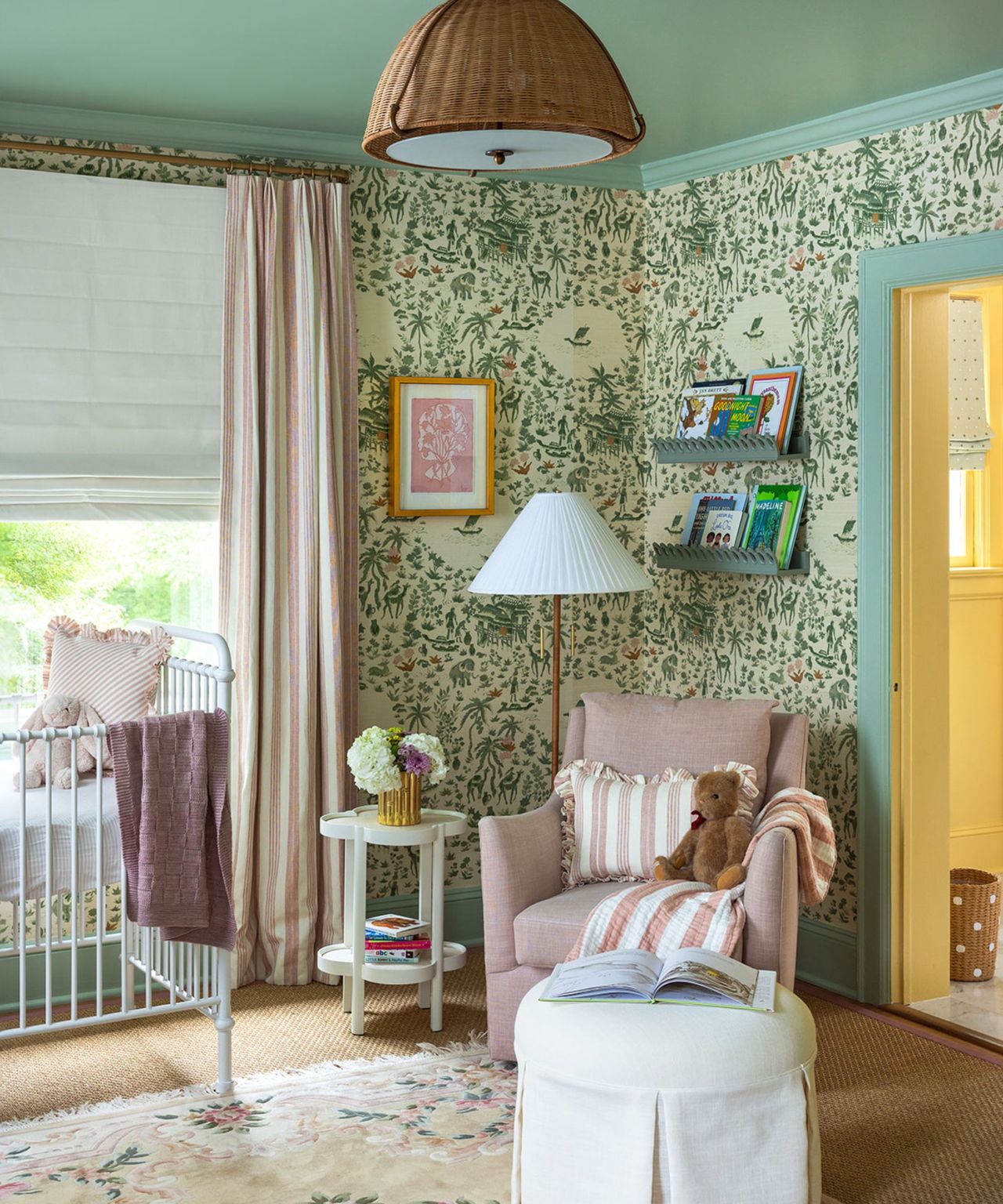 The best colors to pair with pistachio green | Homes and Gardens