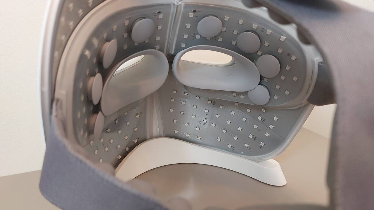Therabody TheraFace Mask review: bright lights and soothing vibrations ...