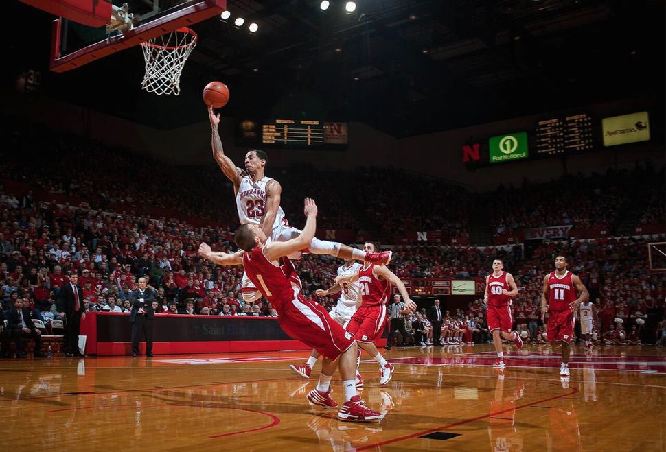 12 Tips for Taking Killer Sports Photos | Tom's Guide