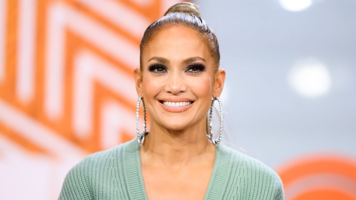 JLo’s light pink hummingbird nails are the perfect chic mani | Woman & Home