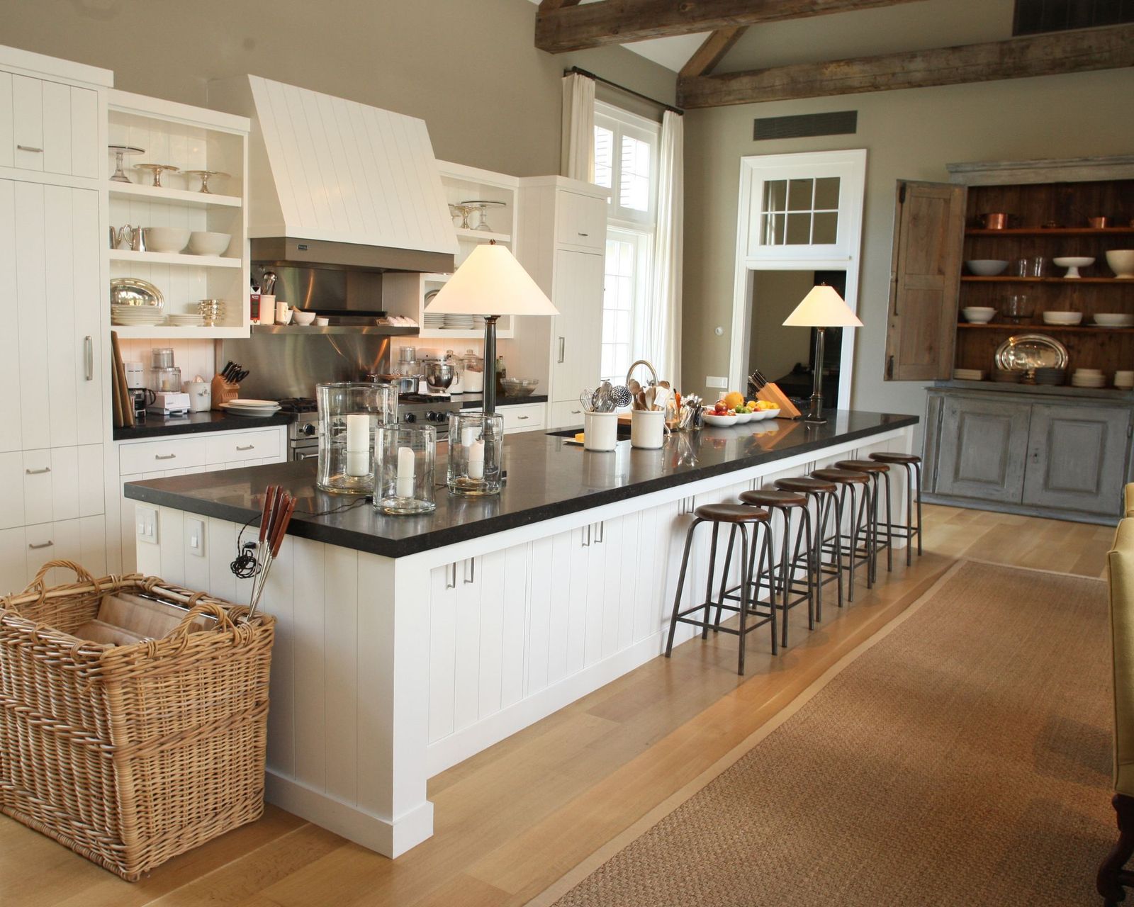Ina Garten's kitchen island masters conversational seating | Homes and ...