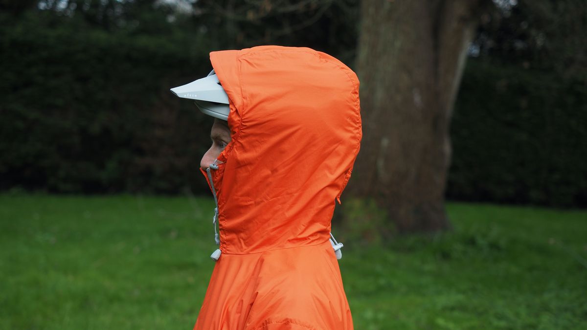 Paramo Velez Adventure Light Smock review – eco-friendly, breathable ...