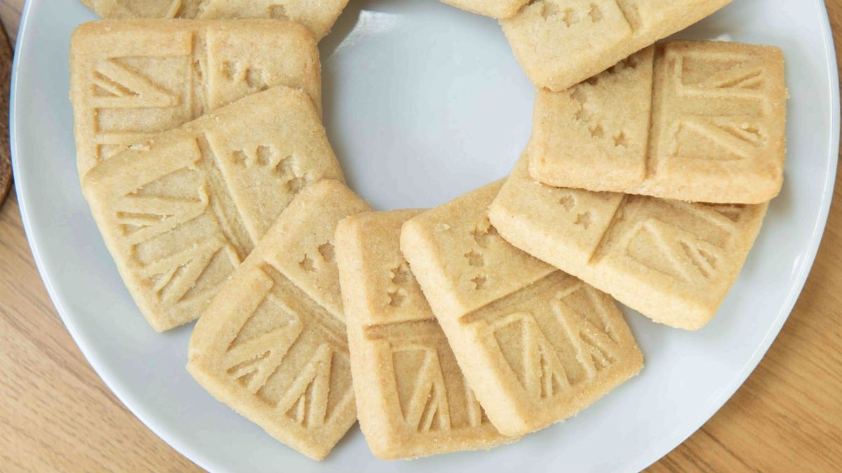 The Brexit Biscuit: a shortbread that will split the nation | The Week