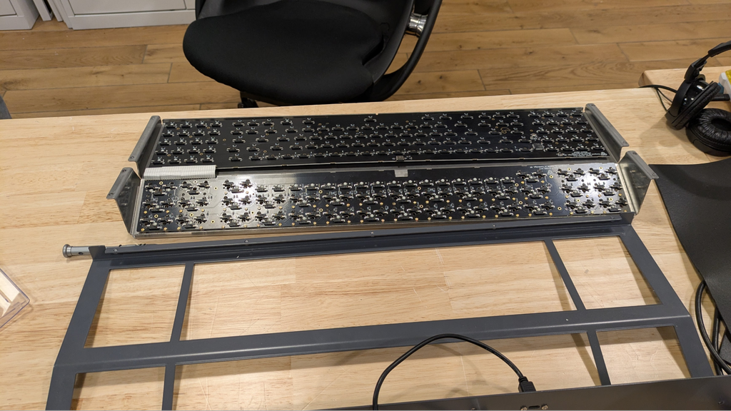 I’m typing this on the world’s largest keyboard, a 178-key beast ...