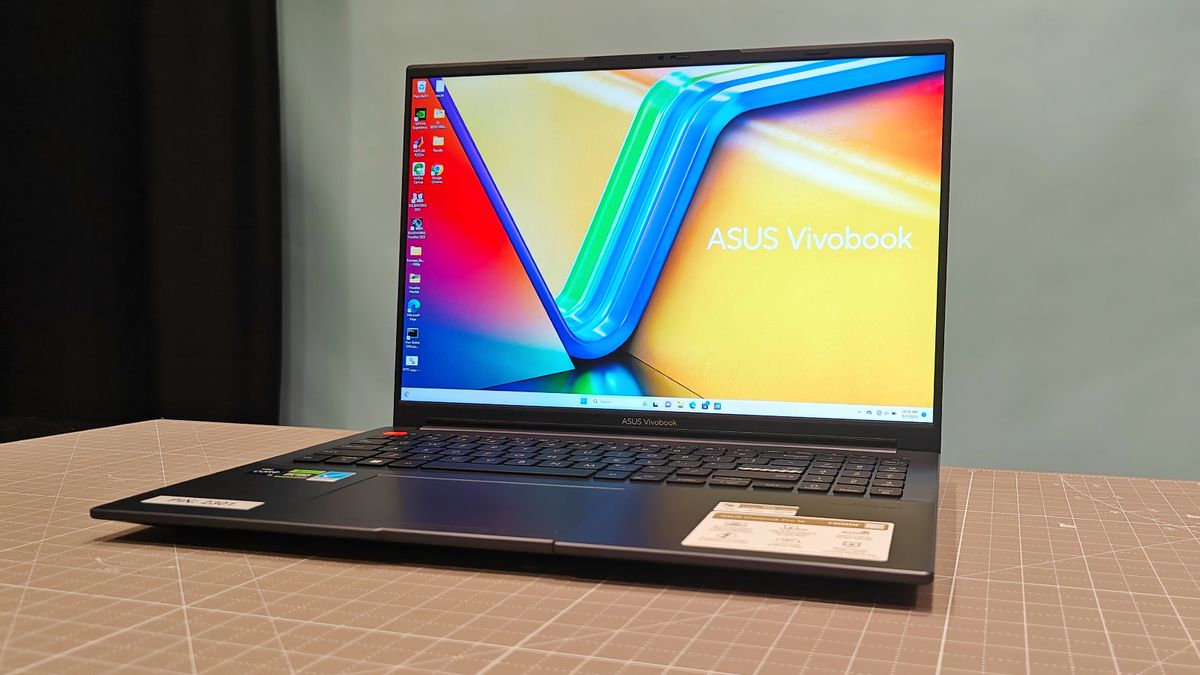 This STEM laptop can take you from the classroom to the workforce ...