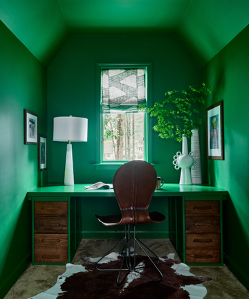 6 Energetic Colors to Revitalize, According to Experts | Livingetc