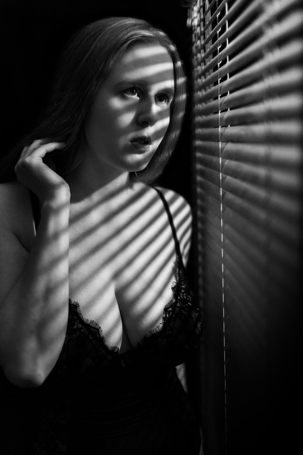 Shadowplay! Craft three unique portrait looks at home with our easy one-light camera setups ...