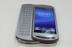 Sony Xperia Pro Hands-On: Great Keyboard, Amazing HDMI Out, Image ...