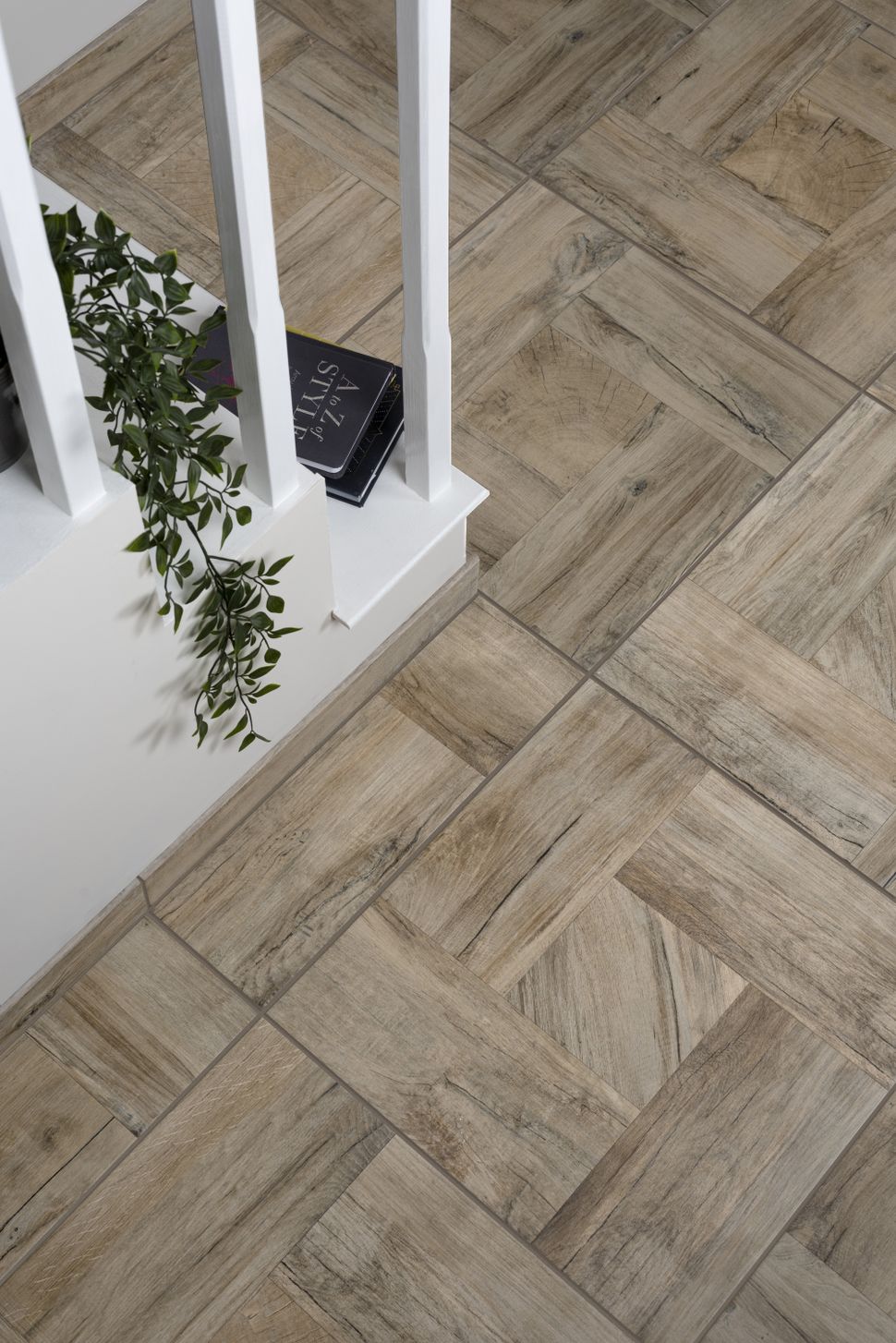 Tiled Skirting: Find Out How to Incorporate This Style | Homebuilding