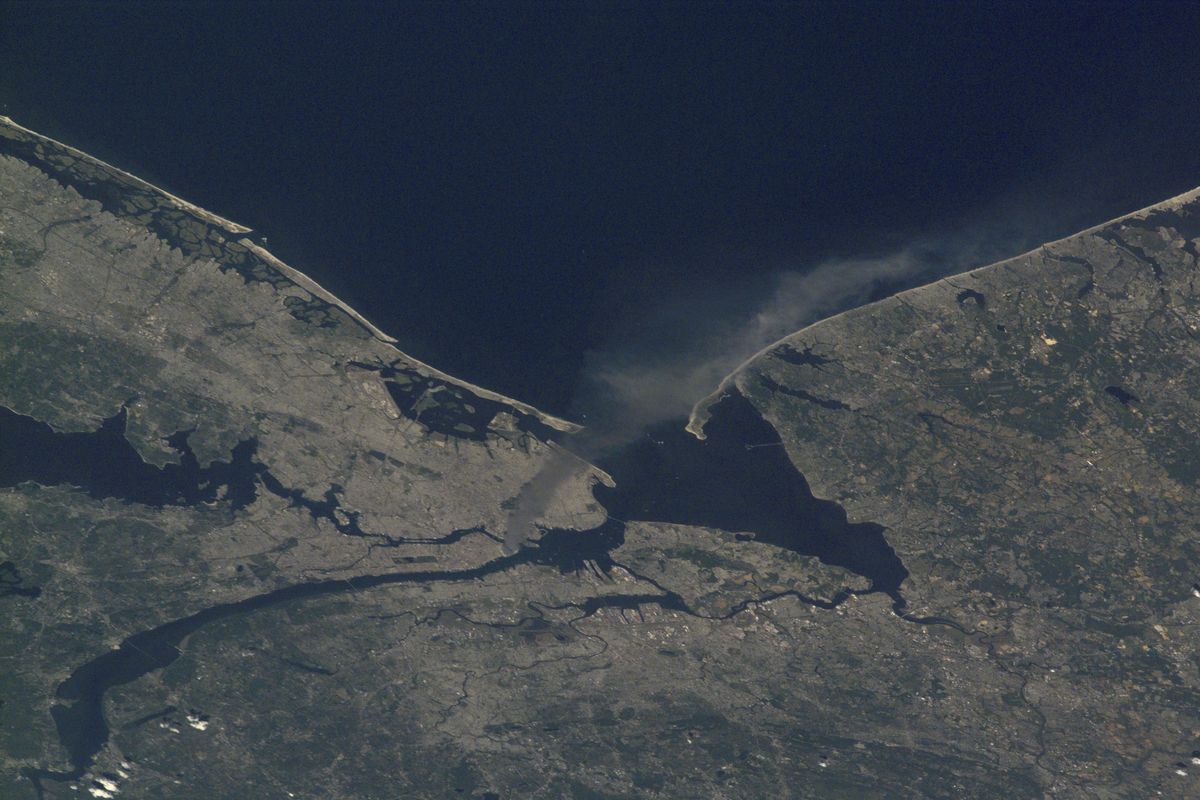 9/11 Remembered in Space Photos | Space