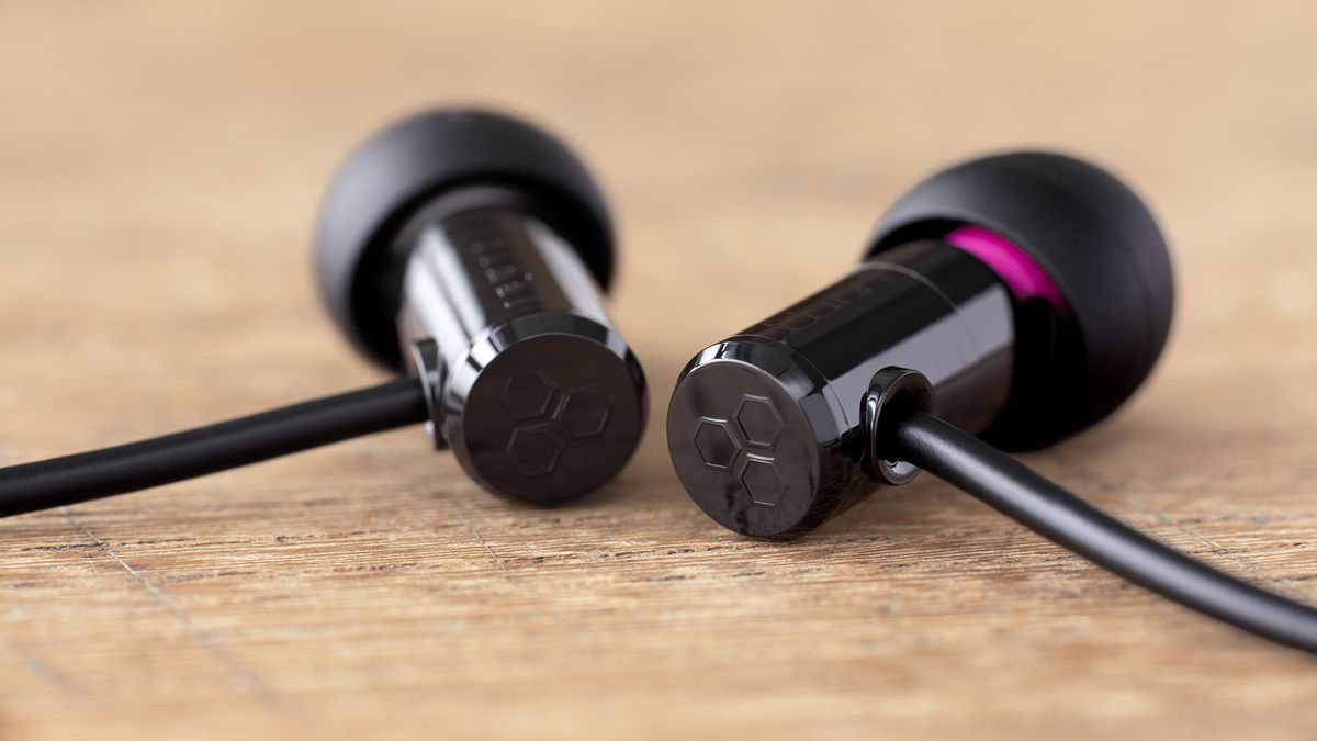 Final E500 review | What Hi-Fi?