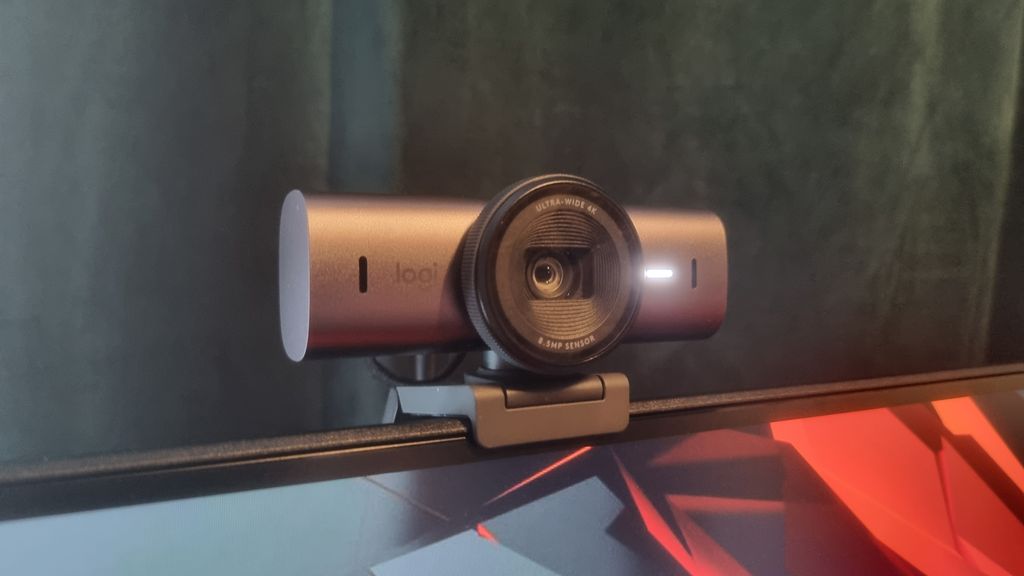 Logitech MX Brio Webcam review | PC Gamer