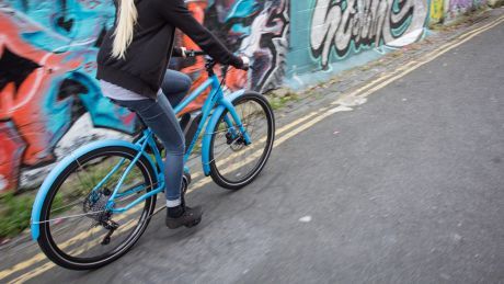 Pinnacle Lithium Ion Electric Bike Review | Coach