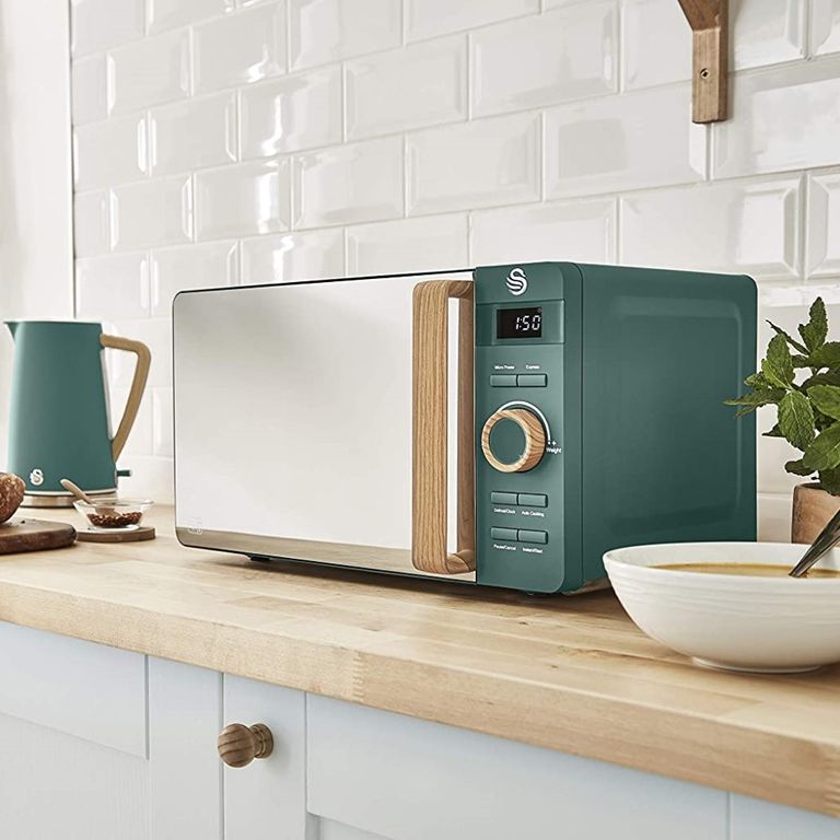 Swan Nordic microwave review: we put the Bake-Off microwave to the test ...