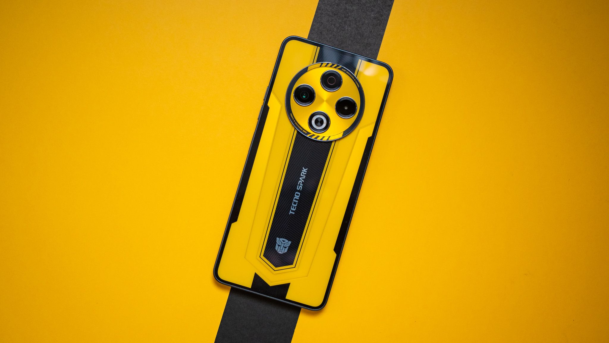 Tecno Spark 30 Bumblebee Edition hands-on: Buzzing with excitement ...