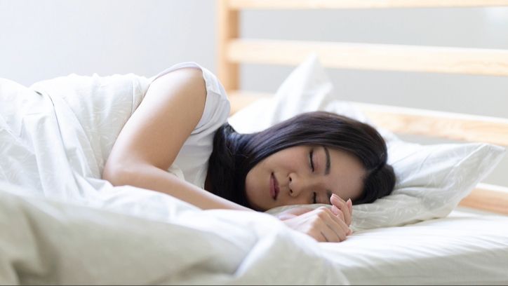 This is the best position for sleep, according to health experts | Tom ...