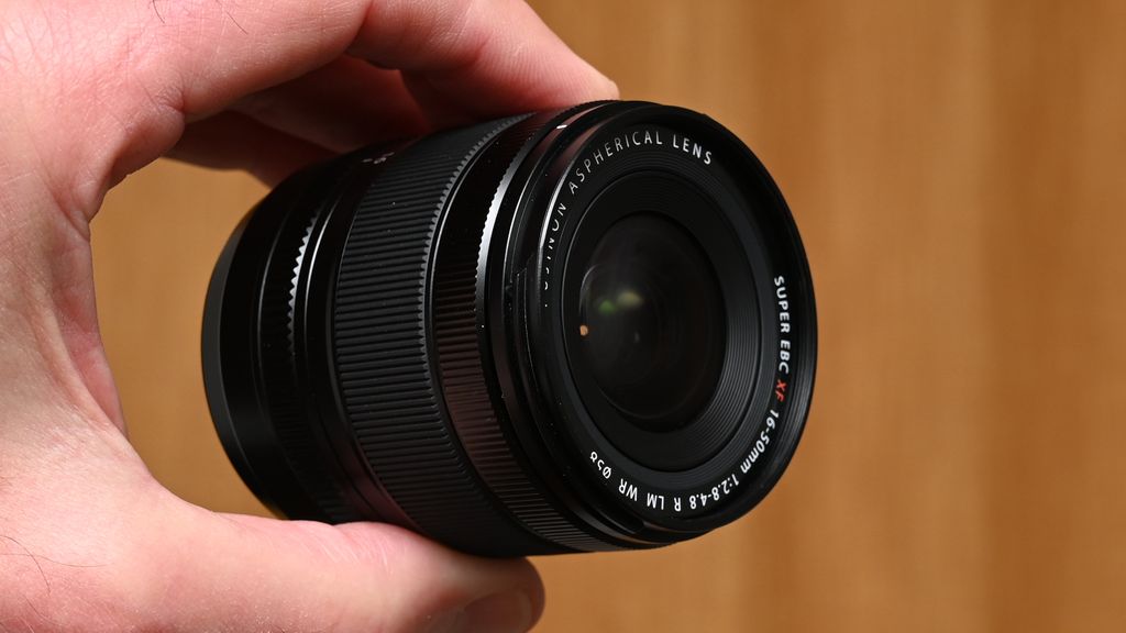 Fujifilm XF 16-50mm f/2.8-4.8 R LM WR review: above standard zoom ...