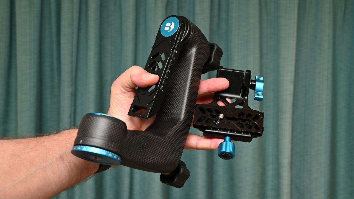Benro GH5C gimbal head review: take a load off with this support for hefty lenses | Digital ...