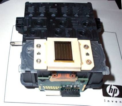 HP Photosmart 8250 - Canon, HP's Xmas Ink-Jet Printer Fleet | Tom's ...