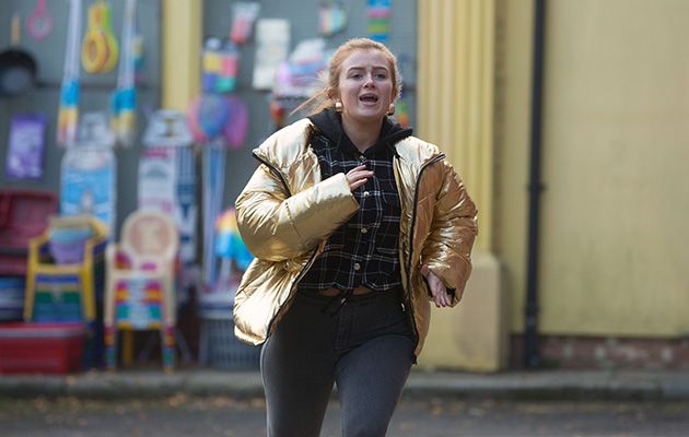 Tiffany Butcher puts herself in danger to stop Whitney! | What to Watch