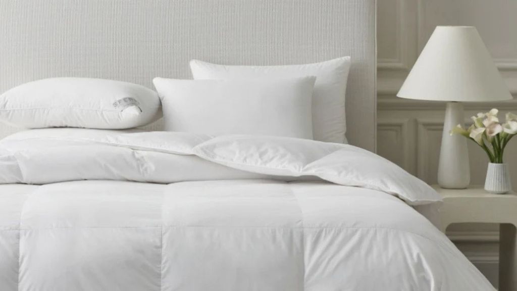 Drake has a $400,000 bed: we asked why | Homes and Gardens