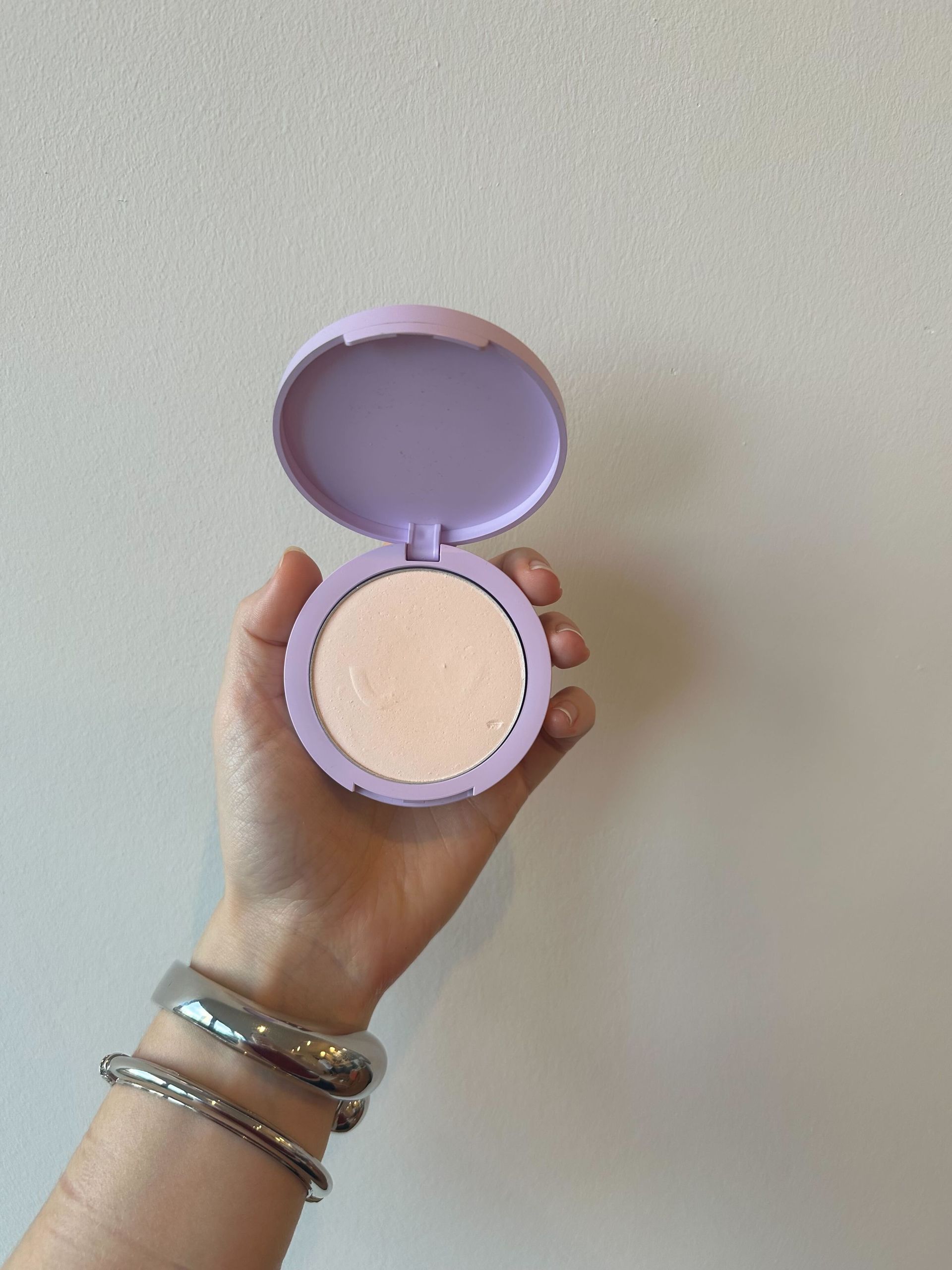 The 17 Best Setting Powders of 2025, Makeup-Artist Approved | Who What Wear