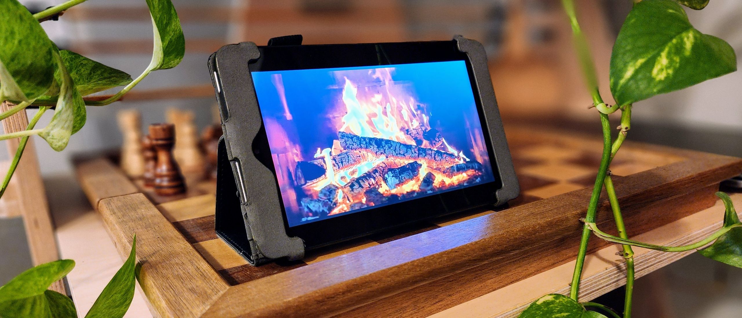 5 uses for a cheap Android tablet: From e-reader to home security ...
