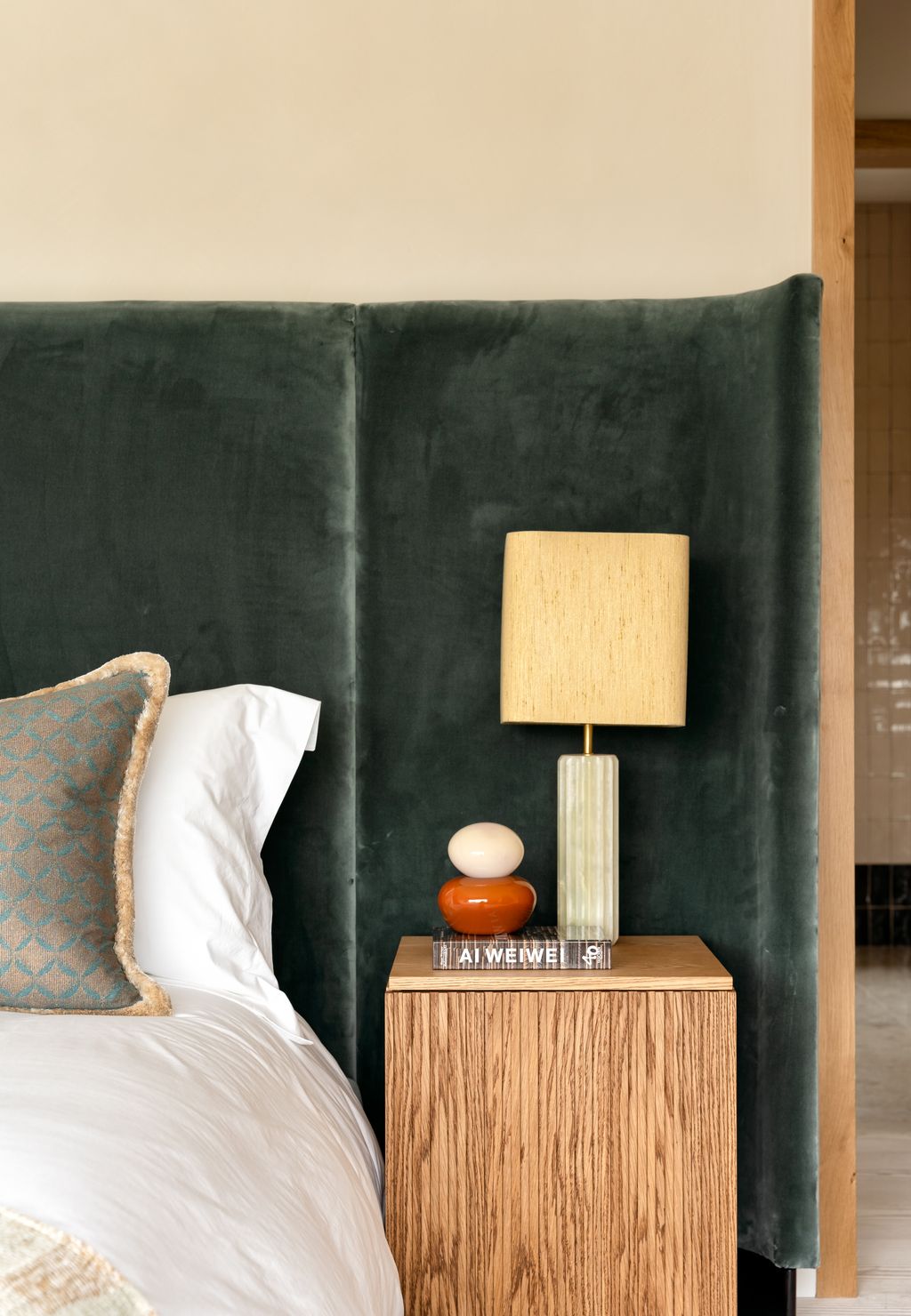 5 Extended Headboard Projects With Hotel-Level Luxury | Livingetc