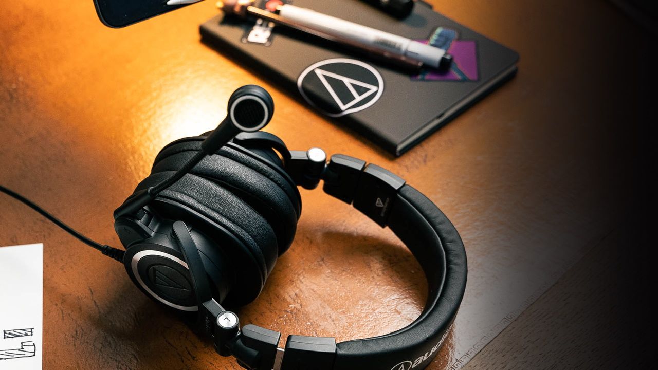 Audio-Technica's StreamSet promises a streaming mic in a gaming headset ...