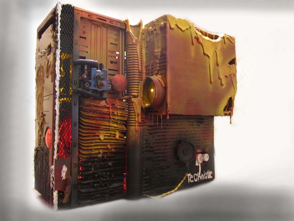 In Pictures: 40 Unusual Computer Case Mods | Tom's Hardware