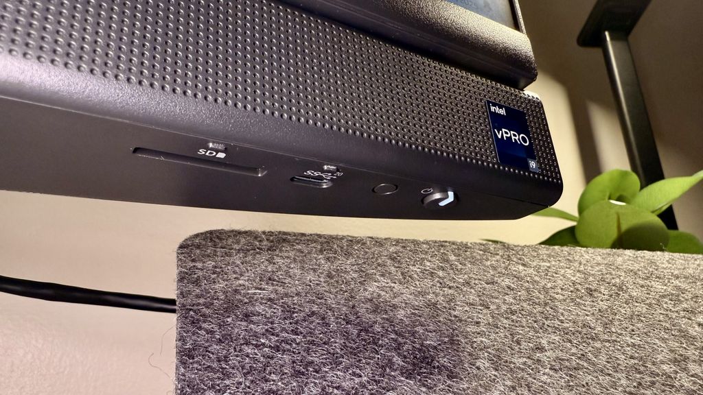 Dell OptiPlex 7420 all-in-one business computer review | TechRadar