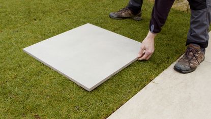 How to lay porcelain tiles outside: update your plot with this step-by ...