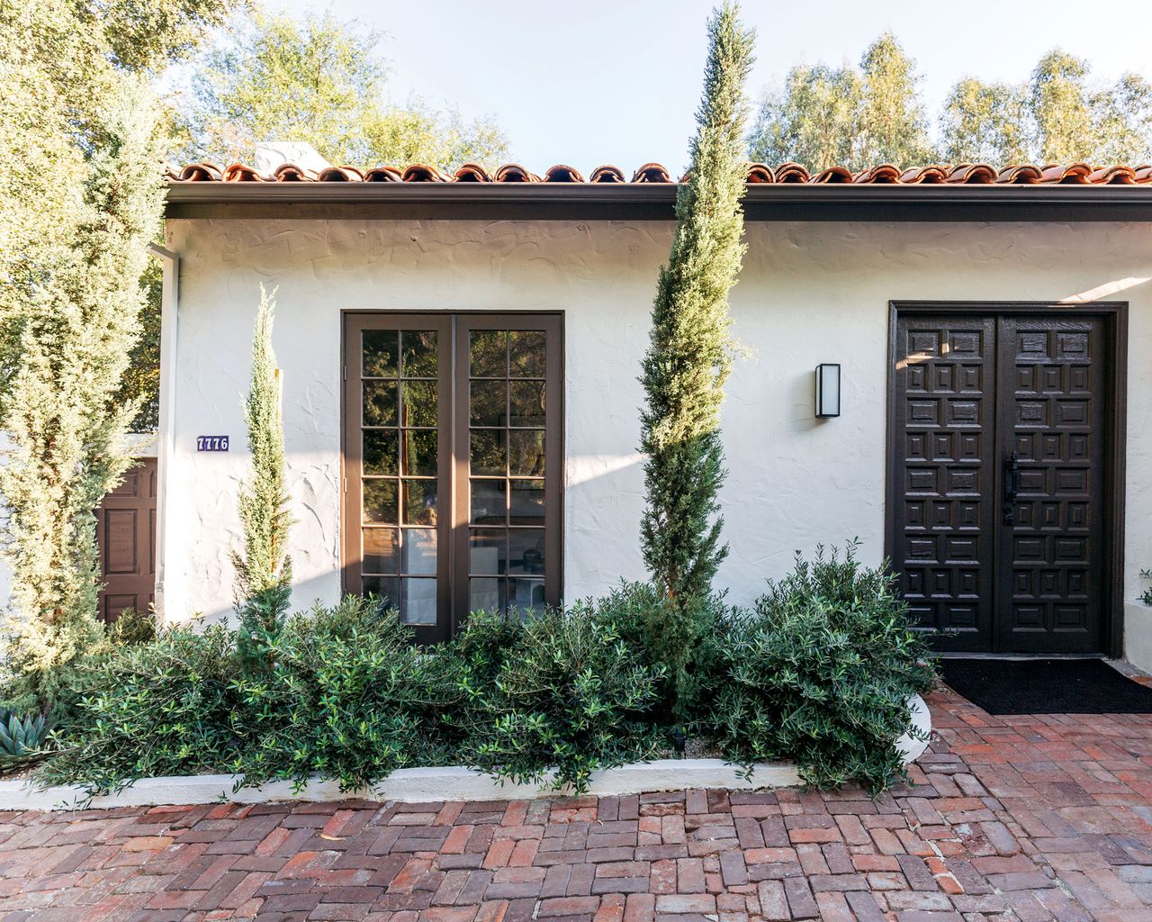 Mediterranean backyard design tips from a landscape designer | Homes ...