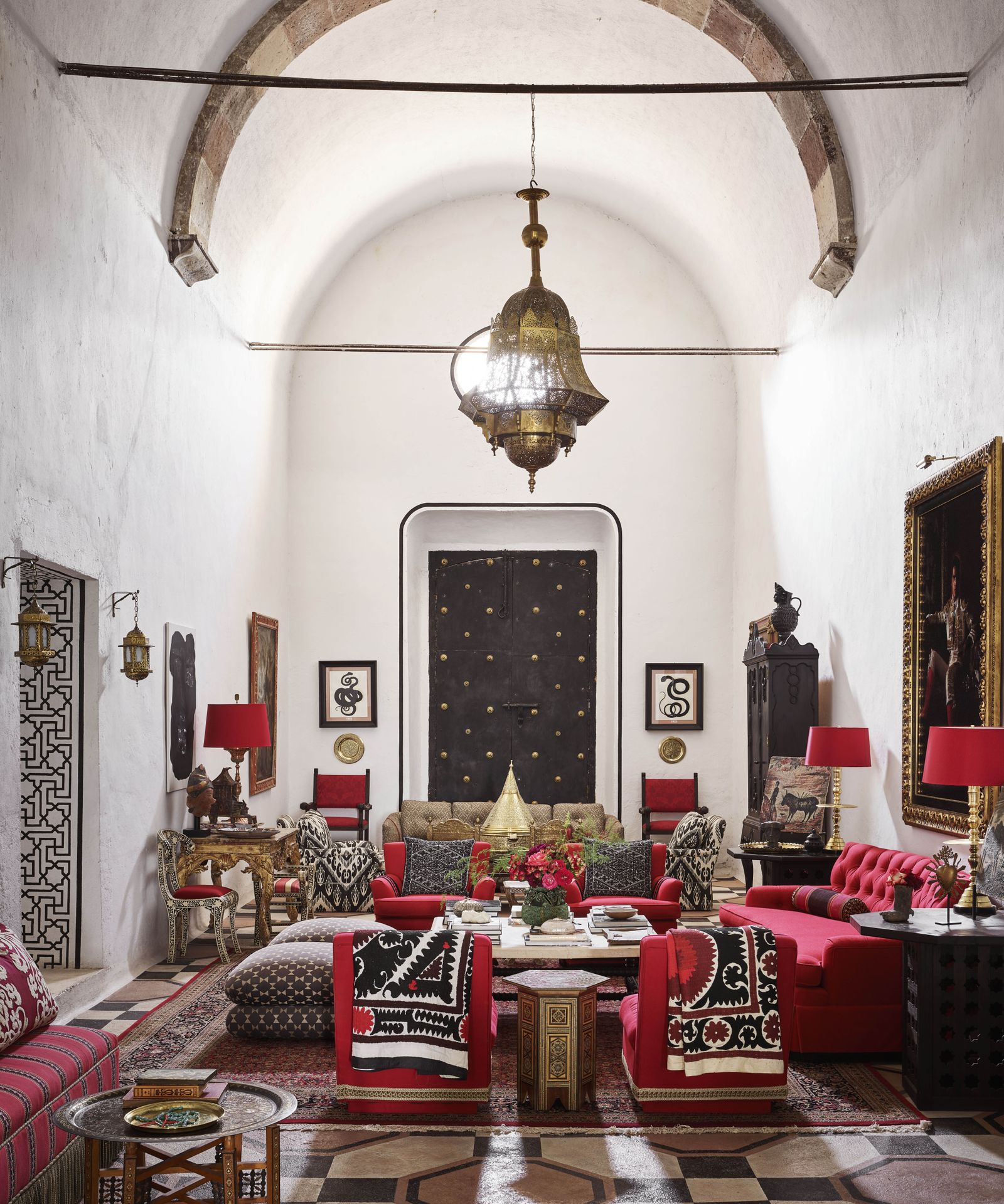 Cluttercore: 2021's unconventional new interiors trend | Homes and Gardens