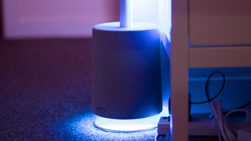 Govee Floor Lamp 2 review: a fantastic lighting package for your Matter ...