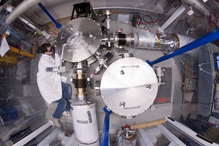 Are We Living in a 2D Hologram? Photos of Laser 'Holometer' Experiment (Gallery) | Space