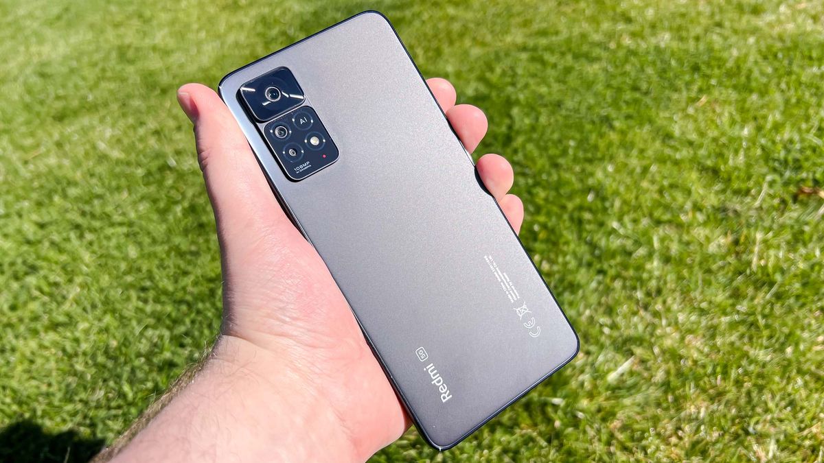 Redmi Note 11 Pro review: A big-screen budget phone worth getting | Tom ...