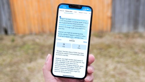 I just tried Apple Intelligence’s Photos Clean Up feature — and it ...