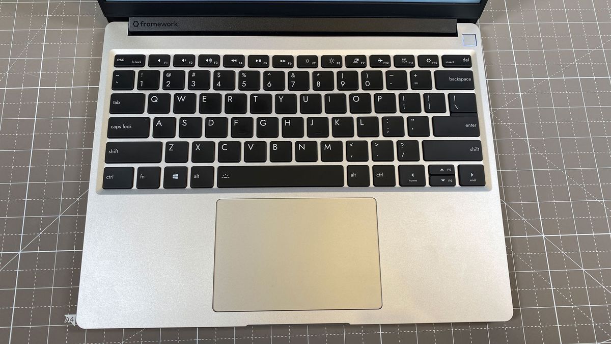 Framework Laptop 13 (Intel) Review: Coming in Handy | Tom's Hardware