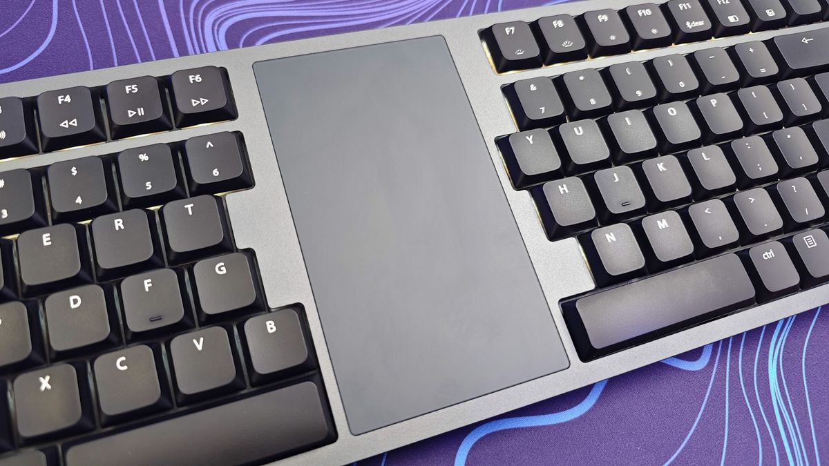 Kinesis Form Split Mechanical Keyboard review: Ergo on the low | Tom's ...